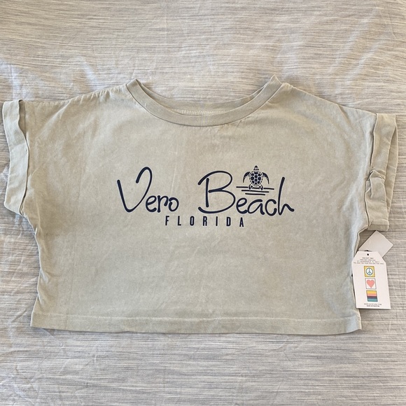 bloom + pop | Tops | Vero Beach Florida Crop Top | Poshmark